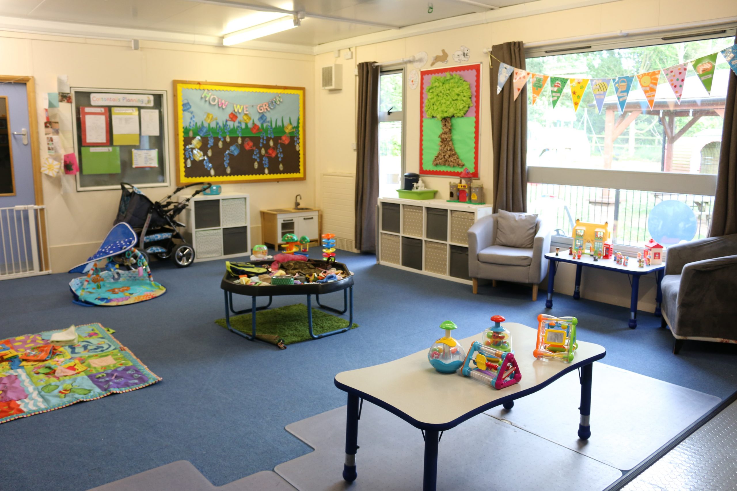 Cotton Tails - Rainbows of Hungerford